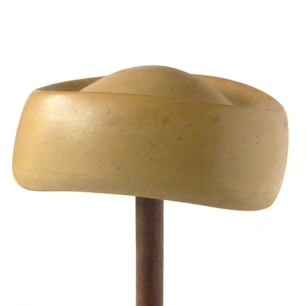 Hat Block No.84 Small Russian Oval Pork Pie Beret – Hat Block Library